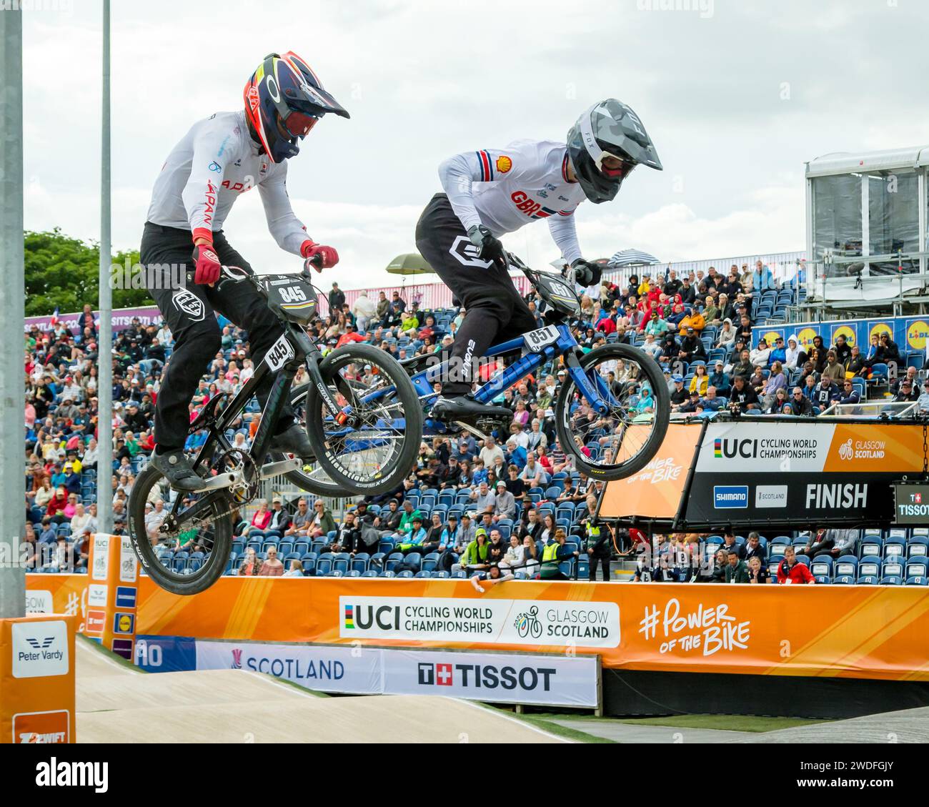 Akihisa KITAGAWA (845, Japan) & Alexander TALBOTT (851, GBR) Junior Men ...