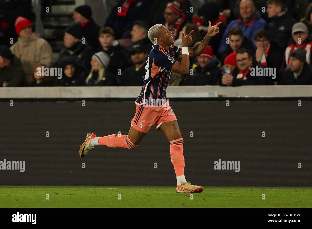 Danilo nottingham forest 2024 hi-res stock photography and images - Alamy