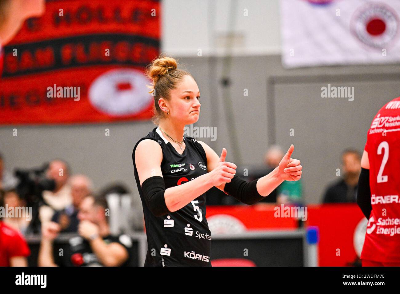 Dresden, Deutschland. 20th Jan, 2024. Lotte Goertz (Dresdner SC, #5) 1 ...