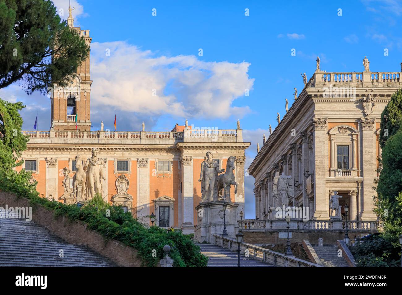 Senatorial palace palazzo senatorio hi-res stock photography and images ...