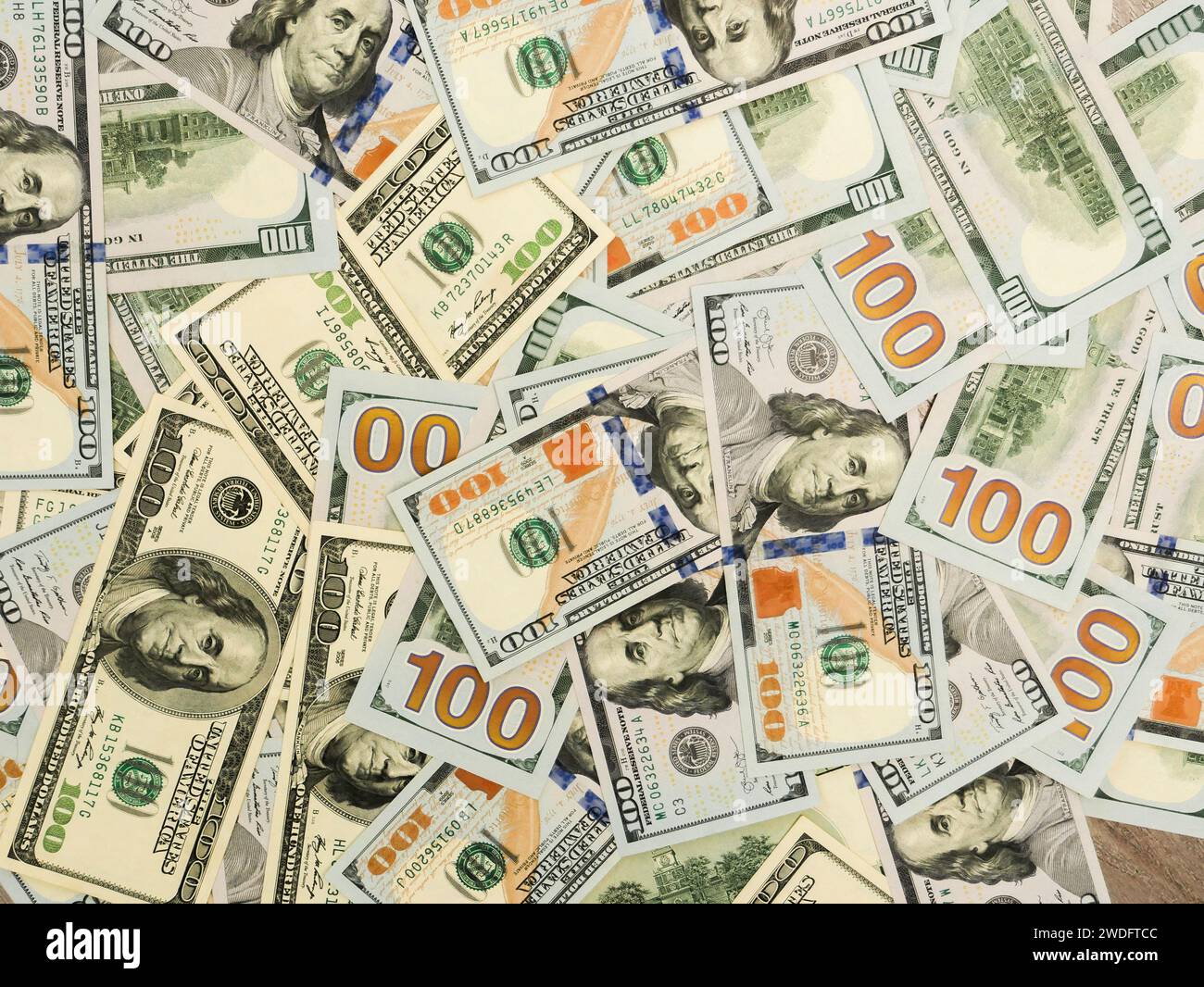 Banknotes of 100 American dollars top view, close-up Stock Photo - Alamy
