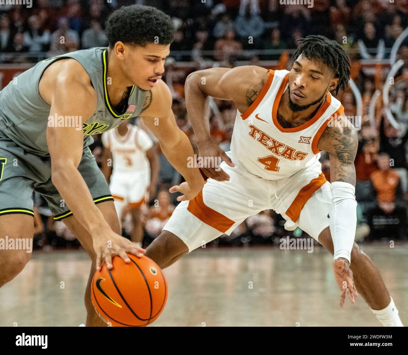 Texas, USA. 20th Jan, 2024. Tyrese Hunter #4 of the Texas Longhorns in ...