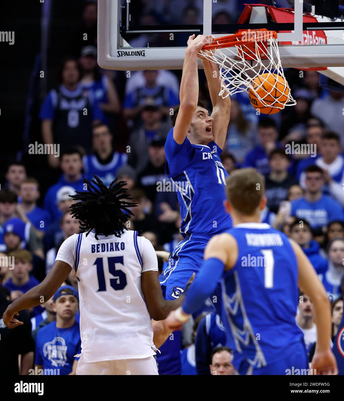 Creighton center Ryan Kalkbrenner (11) dunks against Seton Hall during ...