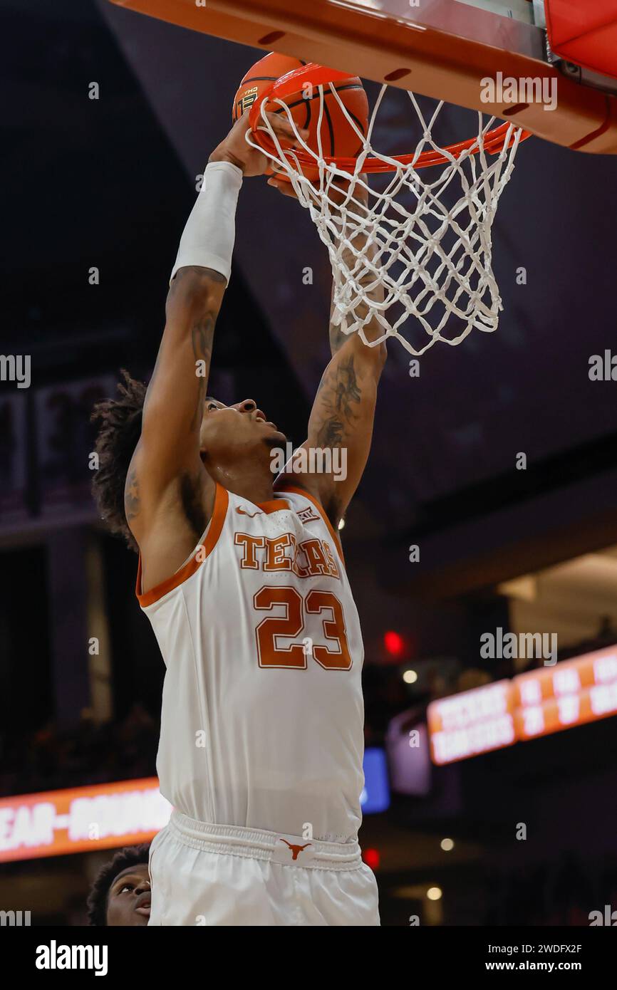 AUSTIN, TX - JANUARY 20: Texas Longhorns forward Dillon Mitchell (23 ...