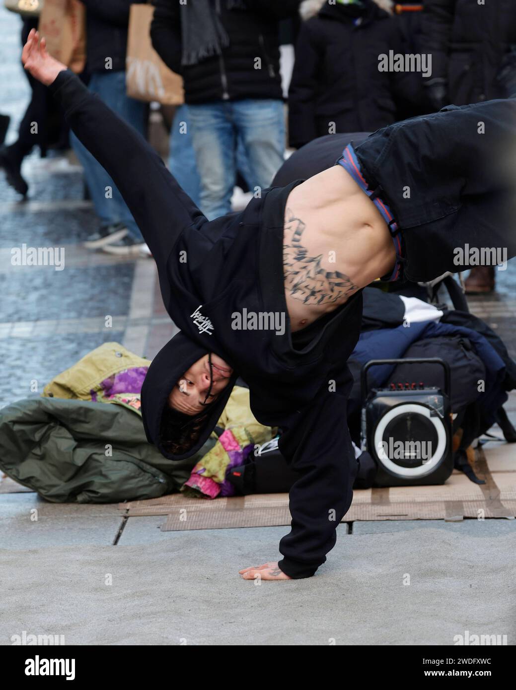 Frankfurt Impressionen 20.01.2024 Viel Betrieb vor den Geschäften als ...
