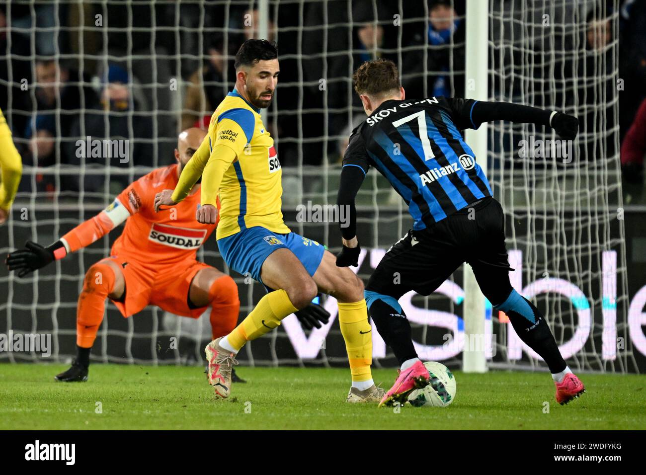 Brugge, Belgium. 20th Jan, 2024. Emin Bayram (40) of Westerlo fighting ...