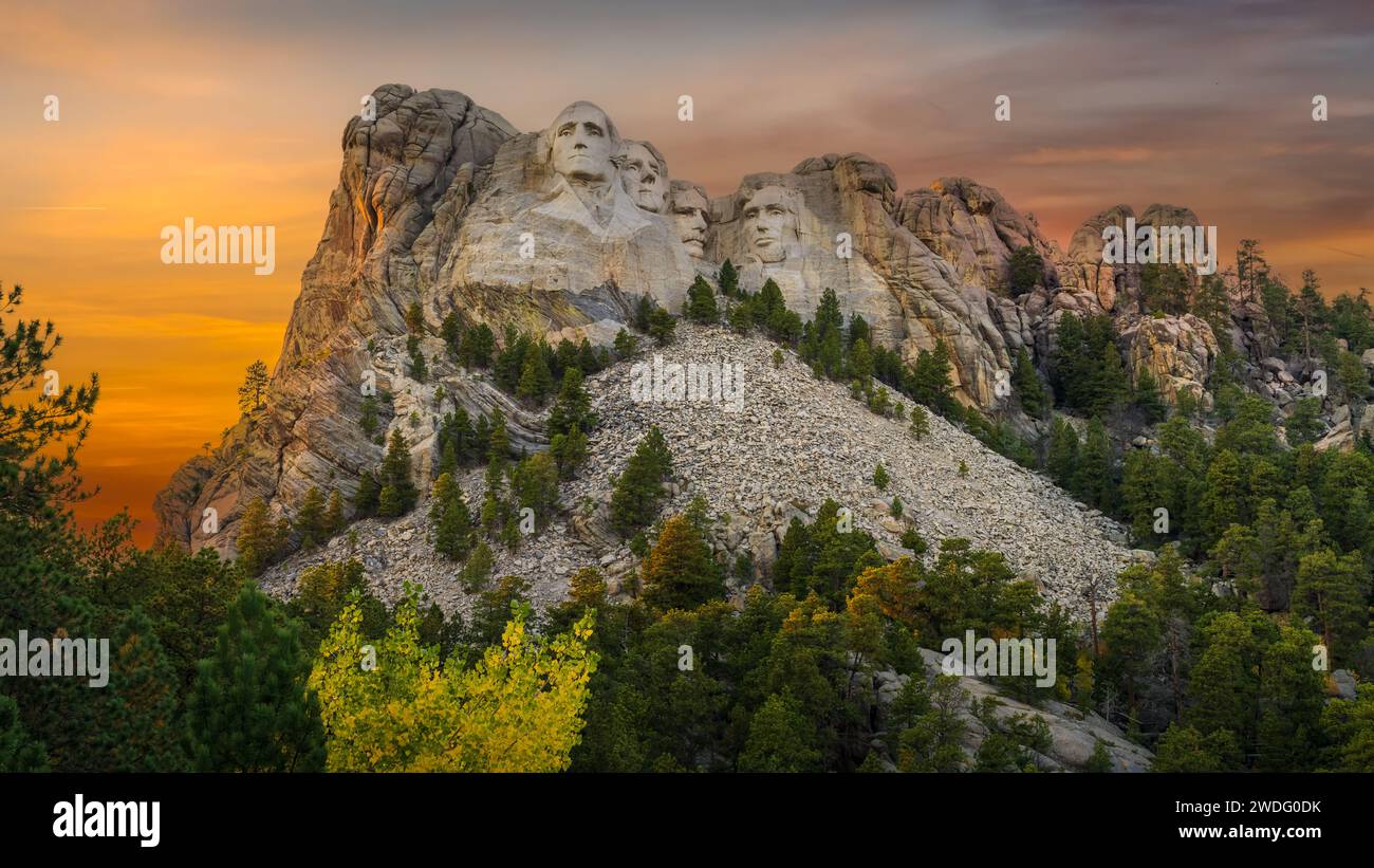 The Mount Rushmore National Memorial at sunset, Keystone, SD, USA Stock ...
