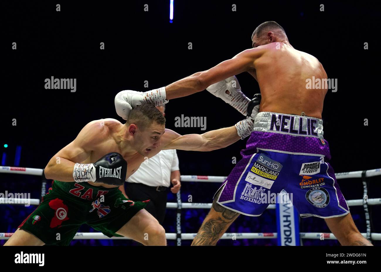 Zak chelli boxing hi-res stock photography and images - Alamy