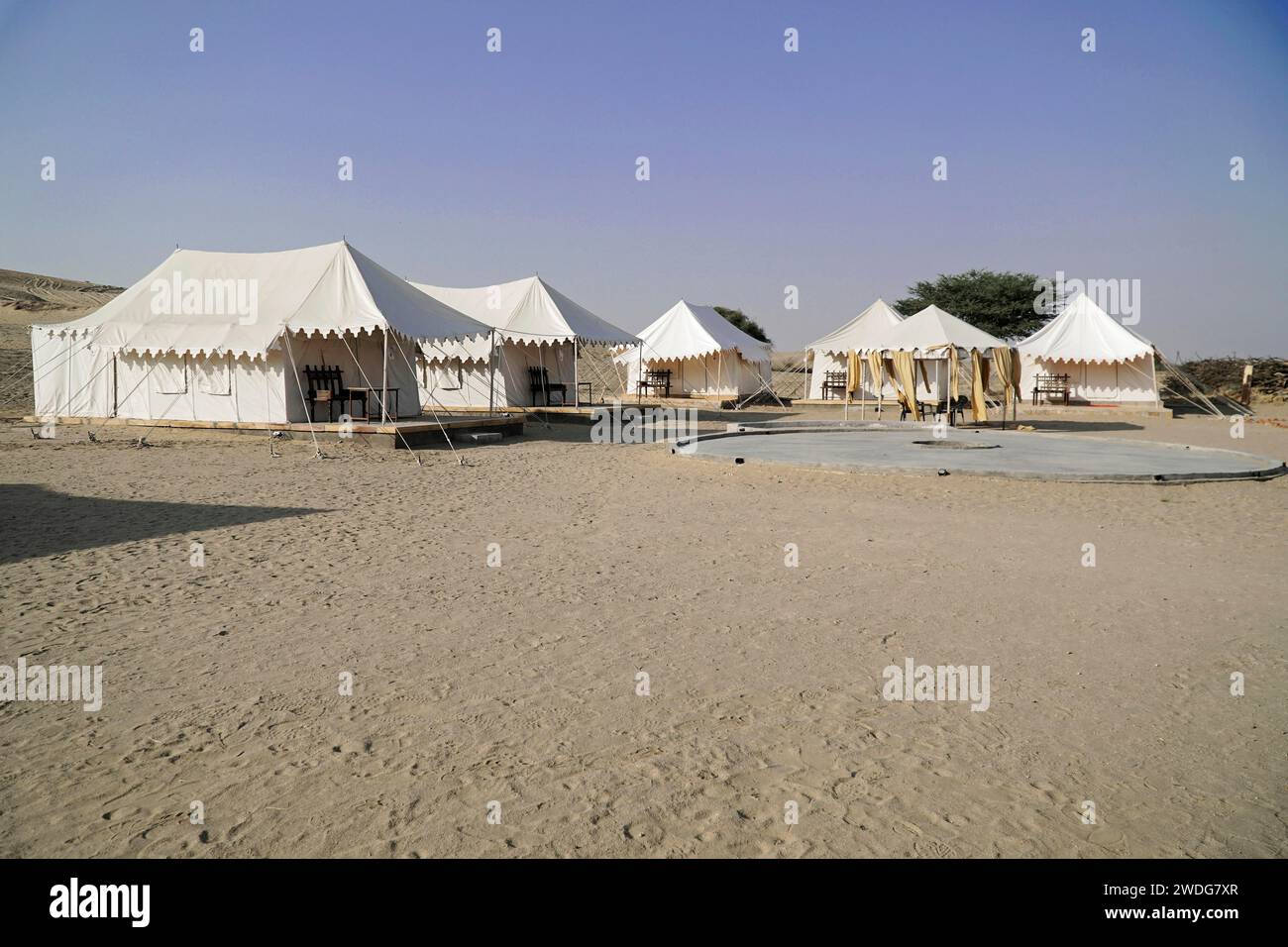 Tourist tent village in the Thar desert, near Jaisalmer, Rajasthan ...