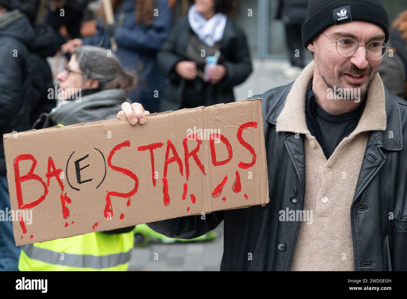London, UK. 20 January, 2024. Palestine supporters stage a protest ...