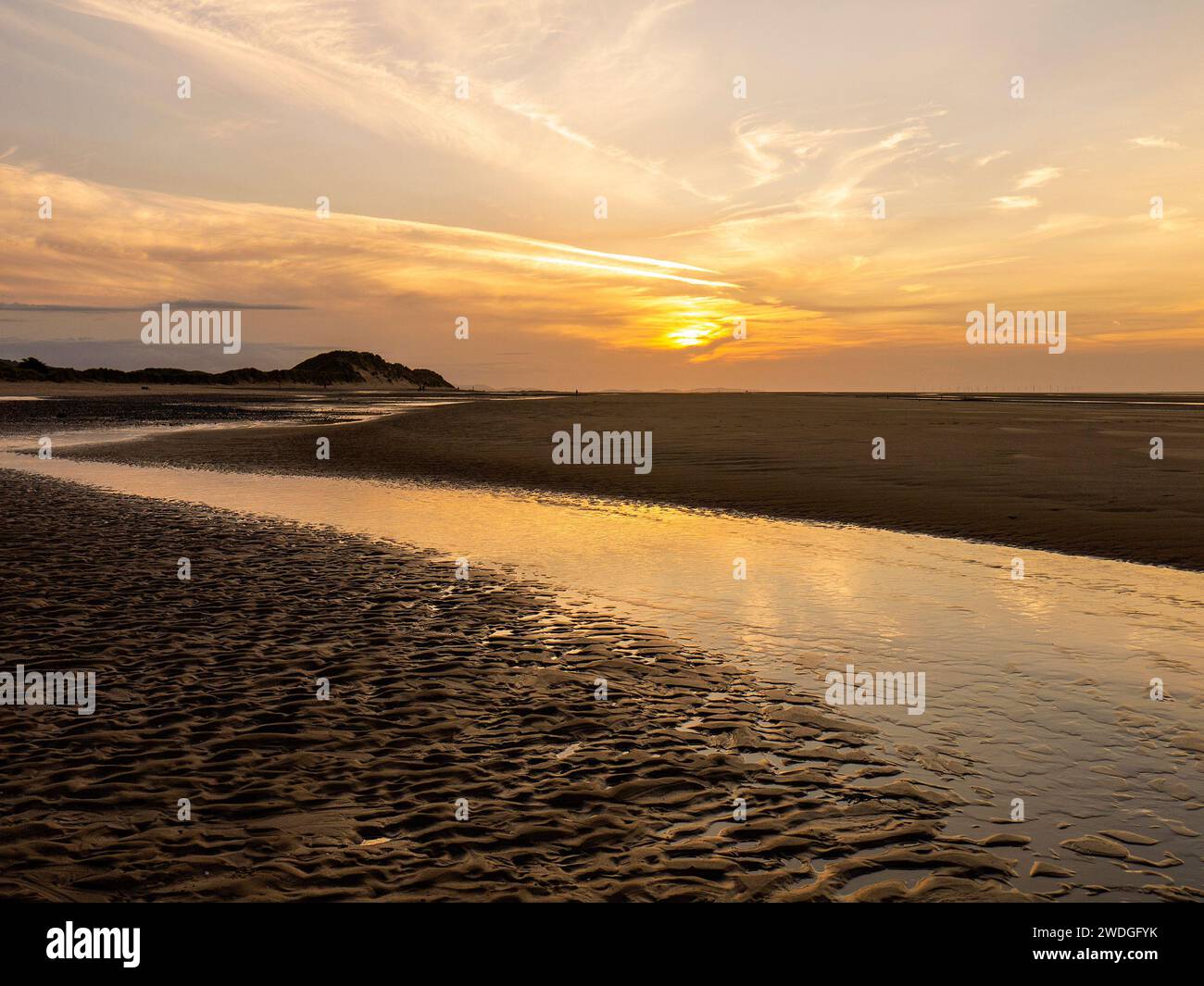 Horizol hi-res stock photography and images - Alamy