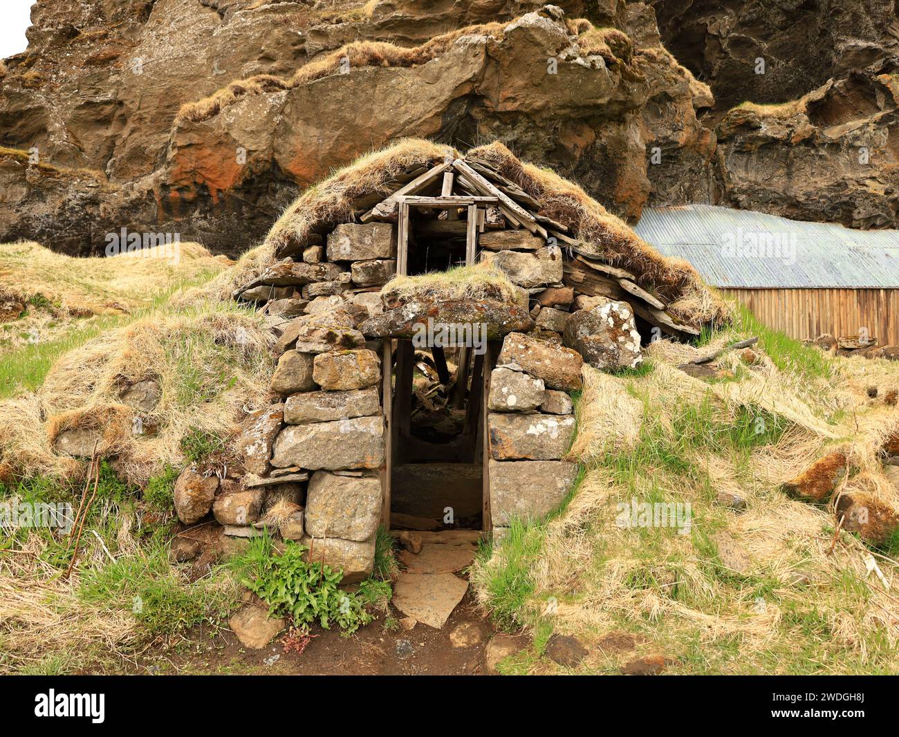 Tuff rock formation hi-res stock photography and images - Alamy