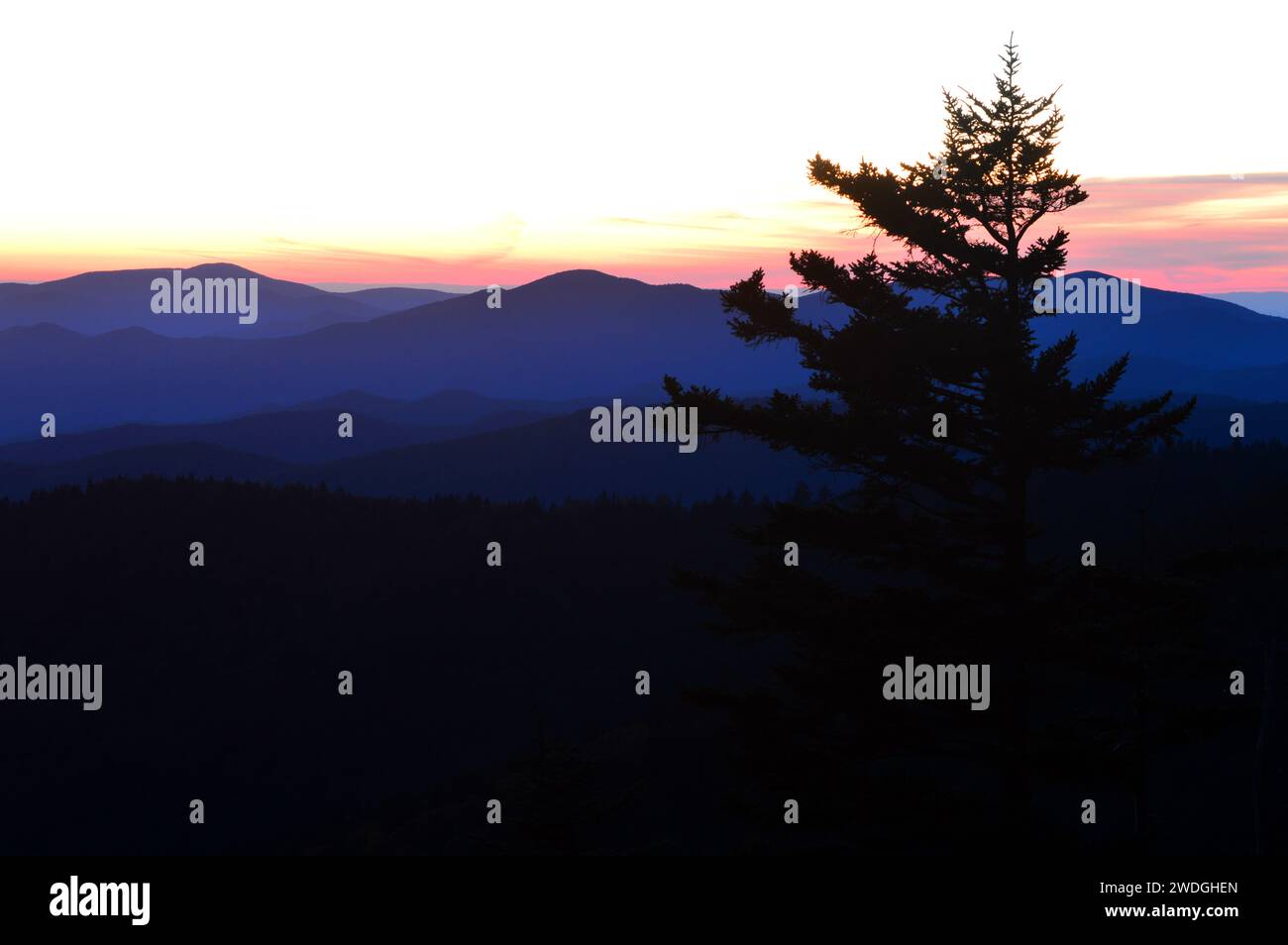 The sunsets behind the multiple layers of the Great Smokey Mountains ...