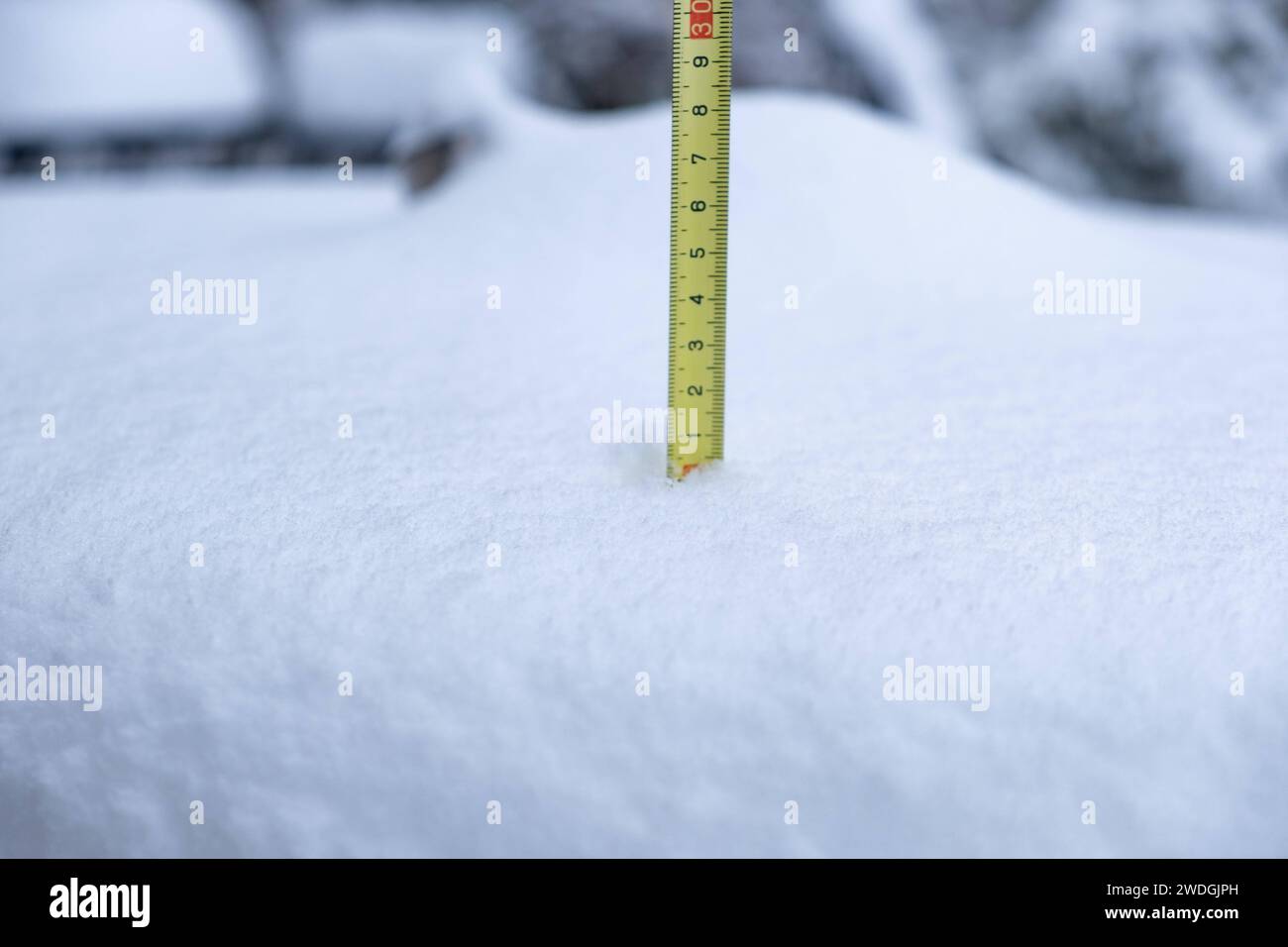 Starker Schneefall in Aachen am 18. Januar 2024. GERMANY - AACHEN ...