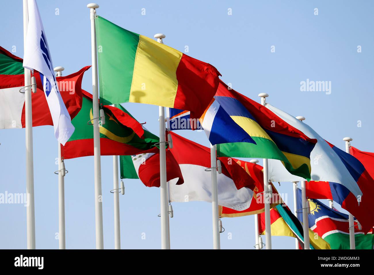 Flags of many different nations hi-res stock photography and images - Alamy