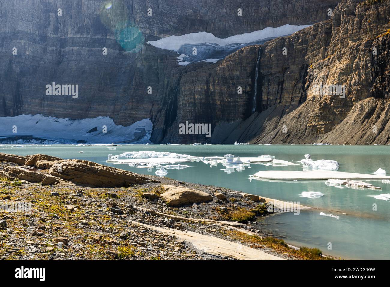 Icebergs floating in Upper Grinnell Lake in Glacier National Park ...