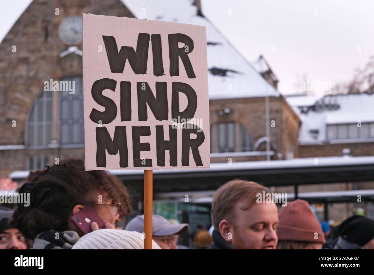 Aachen, 20.01.2024: Demonstration gegen die AFD mit mehreren tausend ...