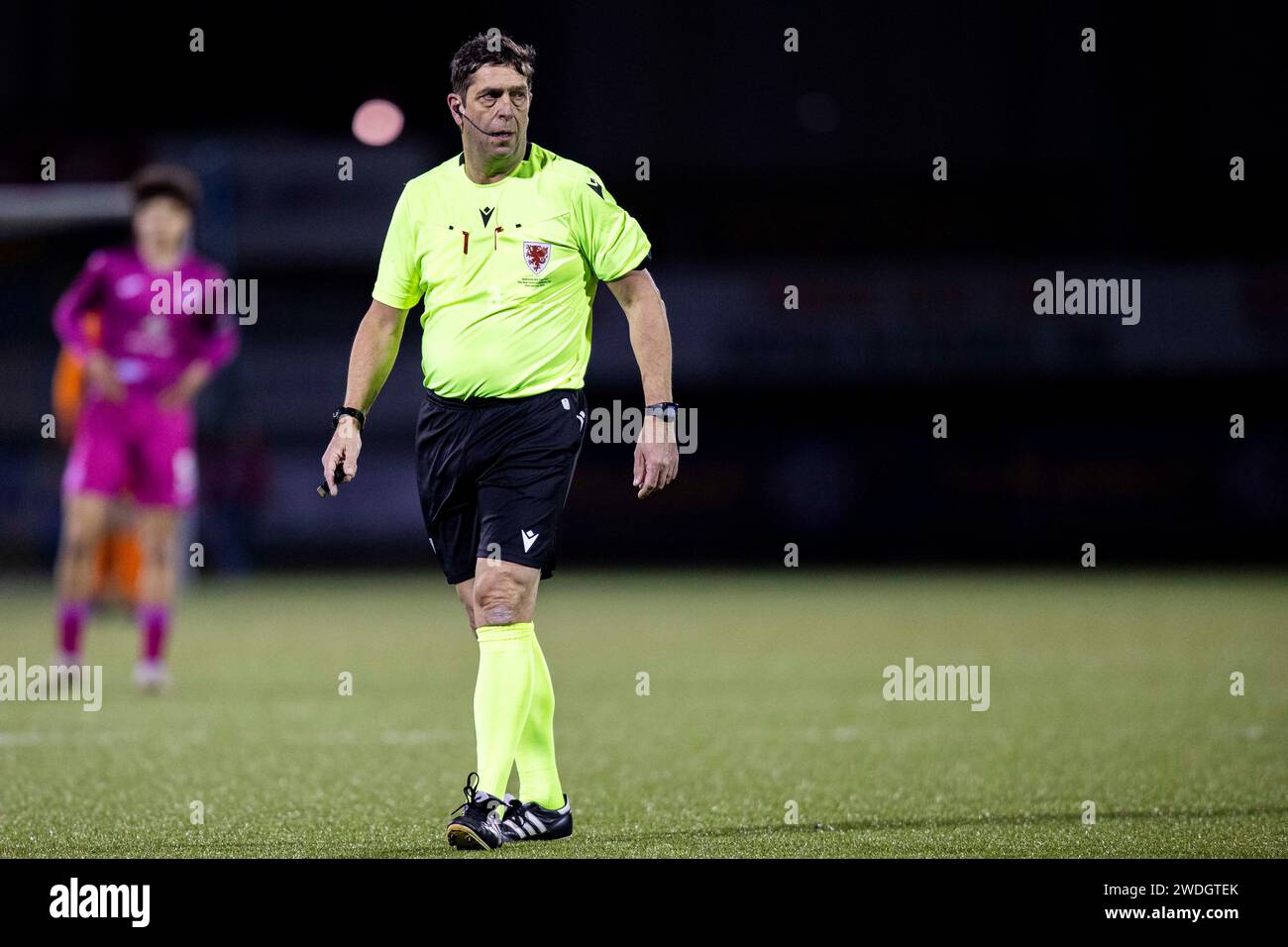 Barry, UK. 20th Jan, 2024. Referee Mark Petch during the first half ...