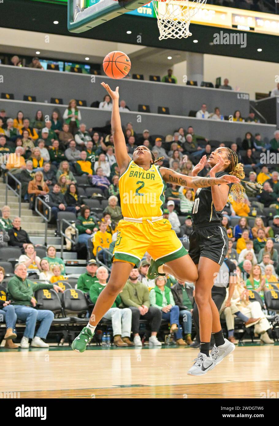 January 20 2024: Baylor Lady Bears guard Yaya Felder (2) shoots the ...