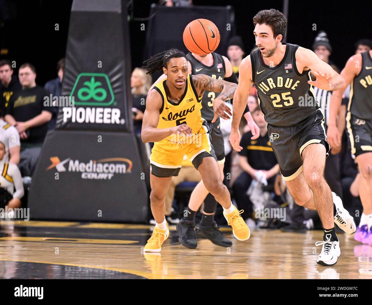 IOWA CITY, IA - JANUARY 20: Purdue guard Ethan Morton (25) grabs a ...
