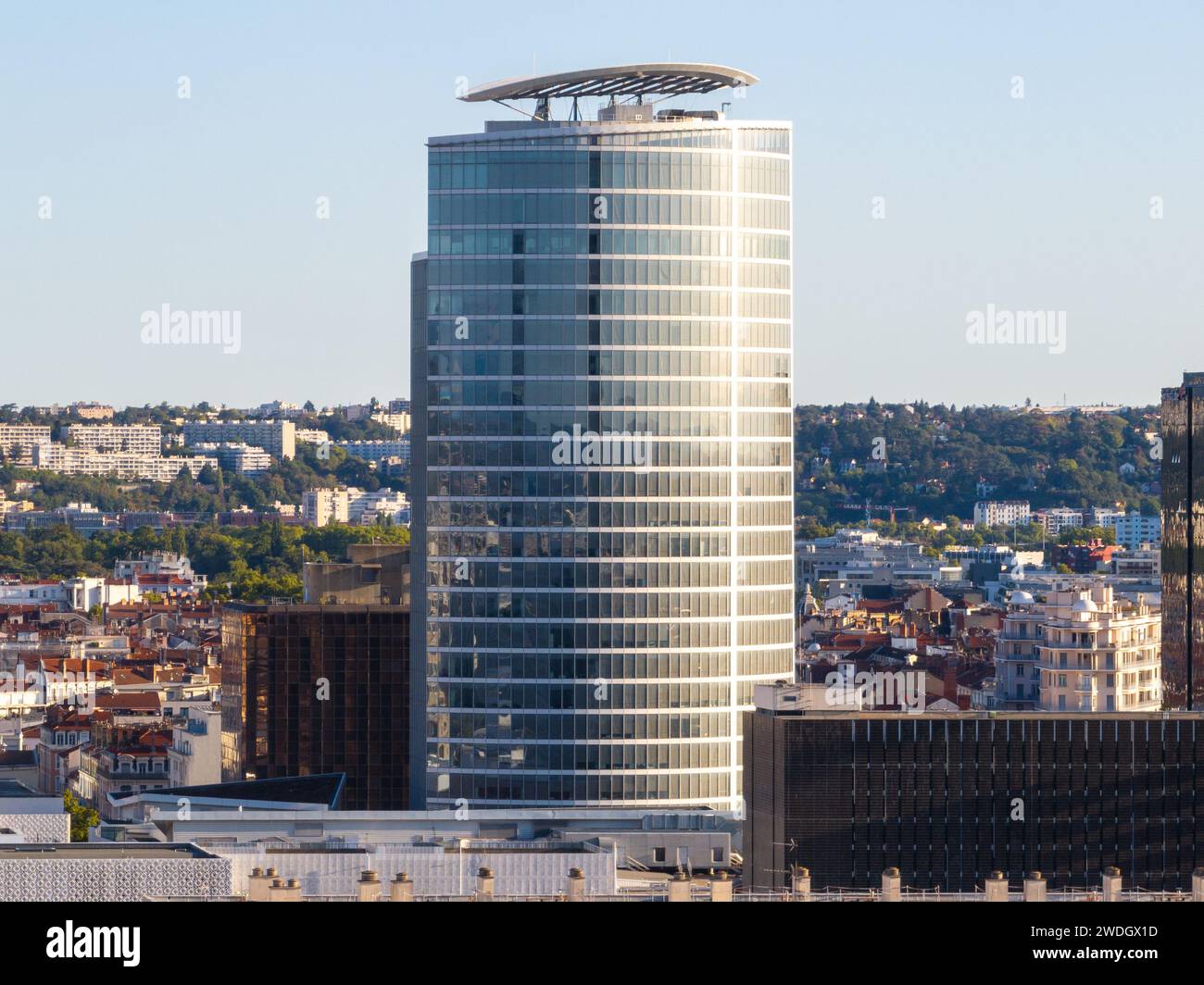 The Tour Oxygene (Oxygen Tower in English) is a skyscraper which rises 28 levels in the district ...