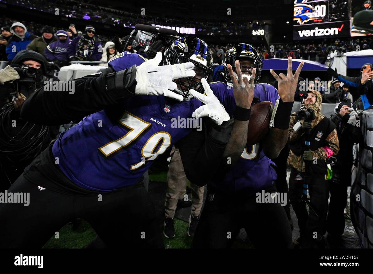 Baltimore Ravens offensive tackle Ronnie Stanley (79) and quarterback Lamar Jackson pose for a ...