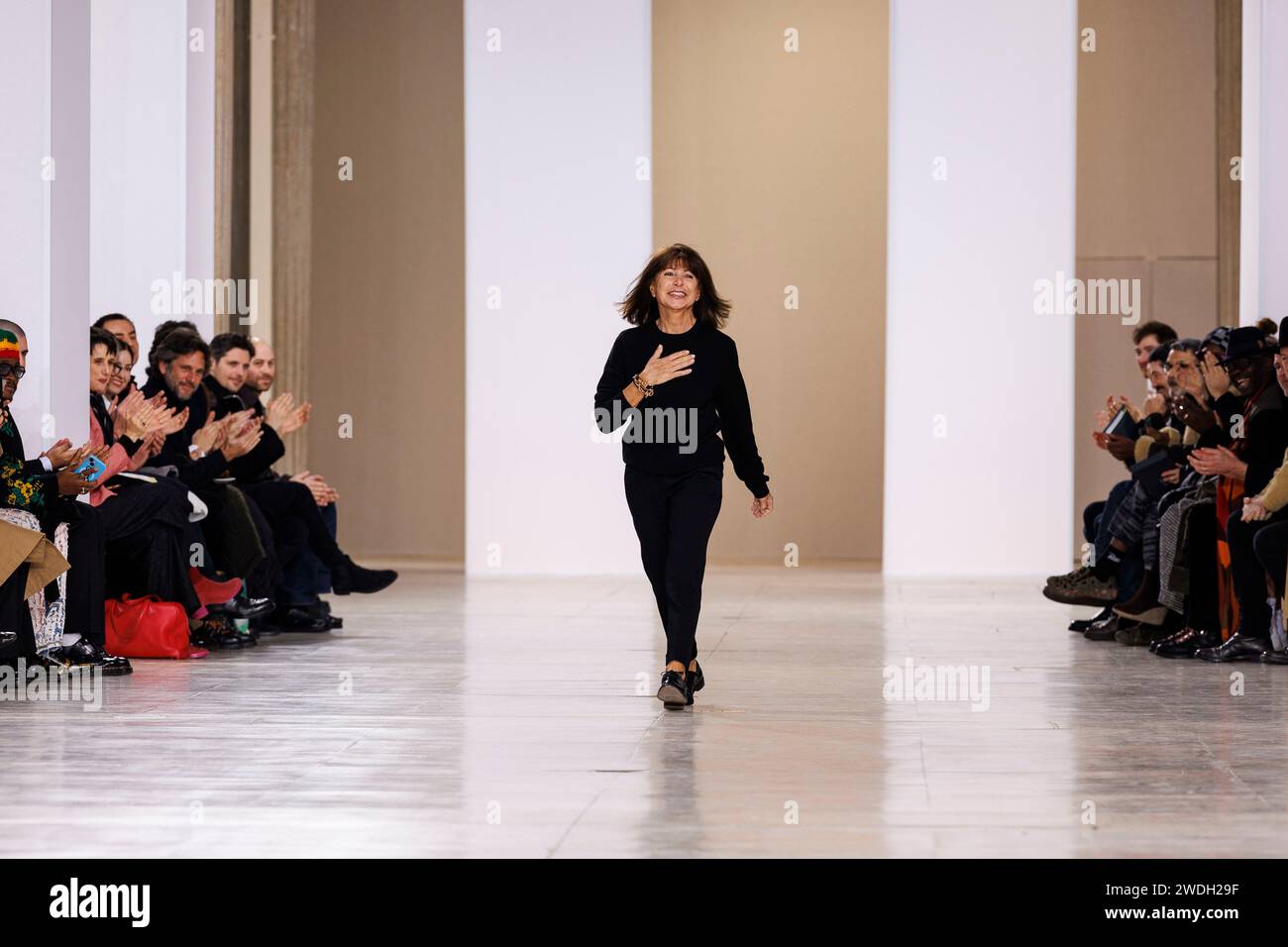 Paris, France. 20th Jan, 2024. HERMES Fall/Winter 2024-2025 Runway ...