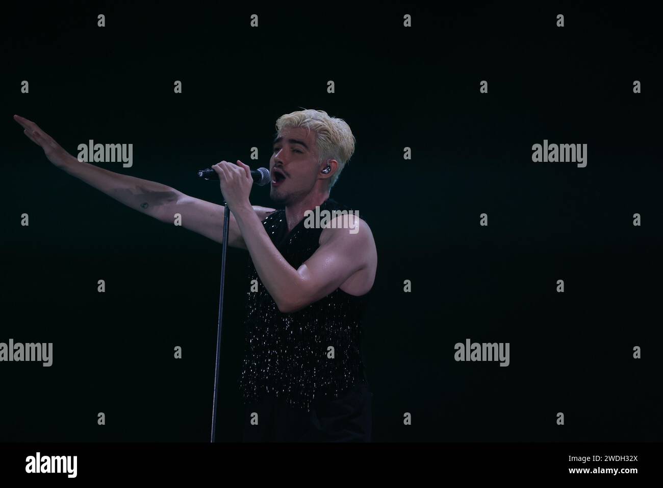 Singer jao hi-res stock photography and images - Alamy