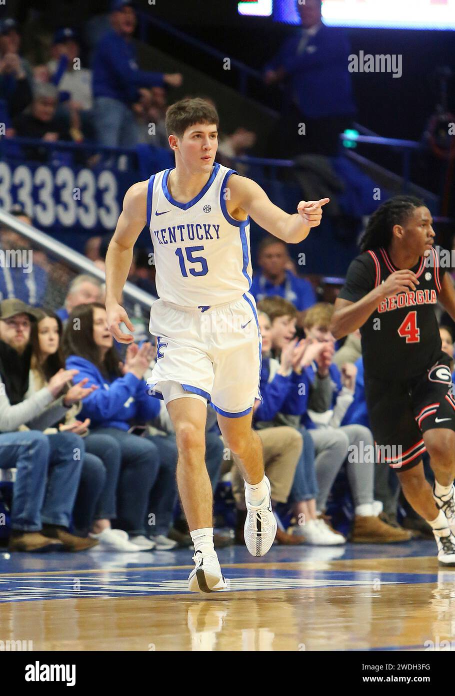 LEXINGTON, KY - JANUARY 20: Kentucky Wildcats guard Reed Sheppard (15 ...