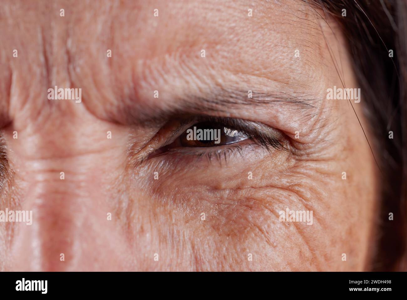 Angry eye hi-res stock photography and images - Alamy