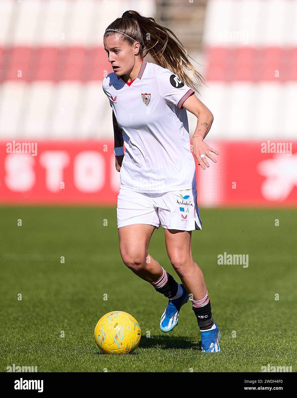 Sevilla, Spain. 20th Jan, 2024. Rosa Otermin of Sevilla FC during the ...
