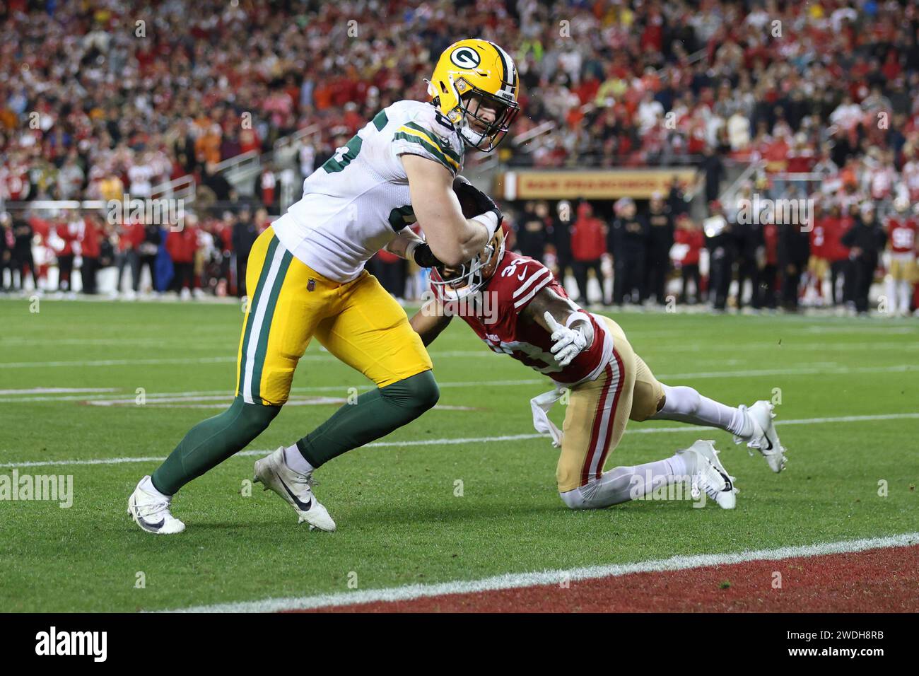 Green Bay Packers tight end Tucker Kraft (85) scores a touchdown during ...