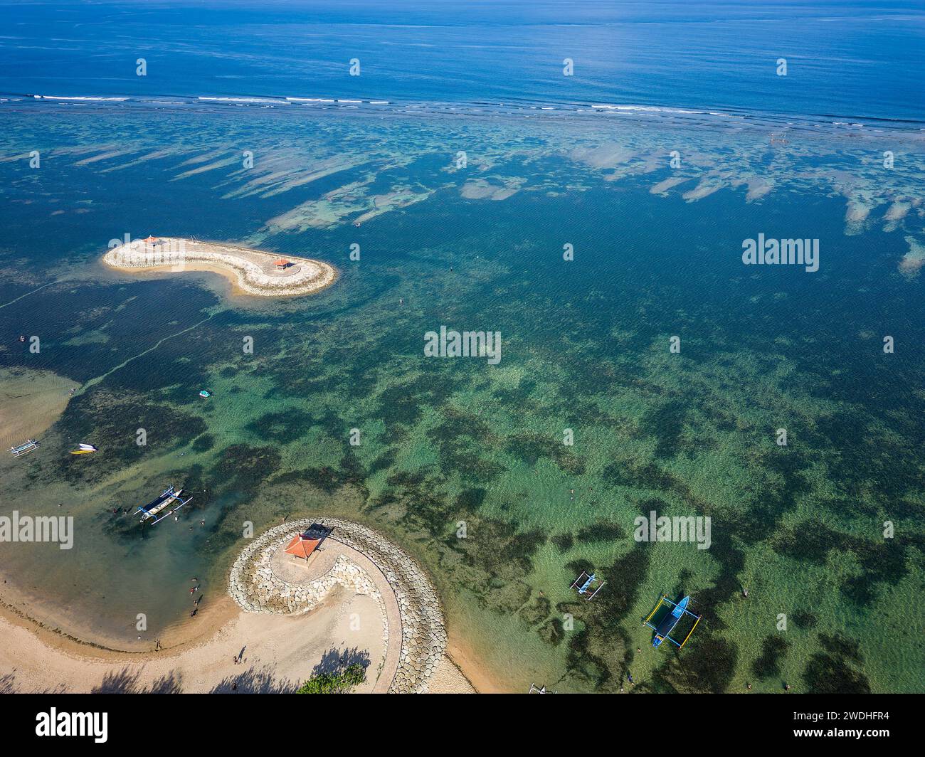 Aerial view of the offshore gazebo and protective fringing coral reef ...