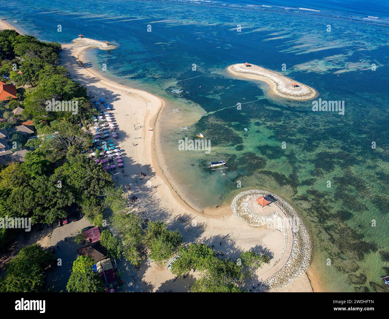 Gazebo sea sanur bali hi-res stock photography and images - Alamy