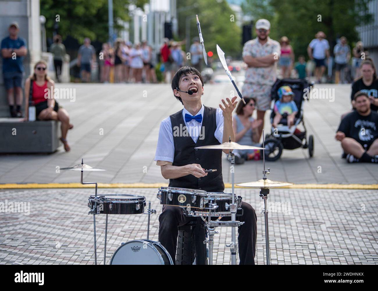 20240121 world buskers hi-res stock photography and images - Alamy