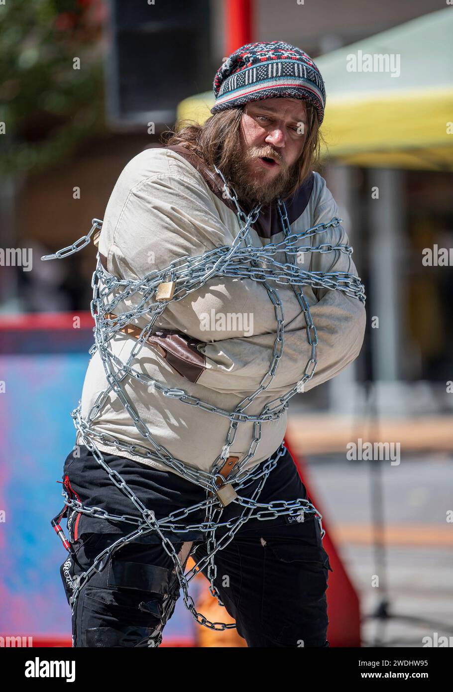 Christchurch, New Zealand. 21st Jan, 2024. Street performer the Street ...