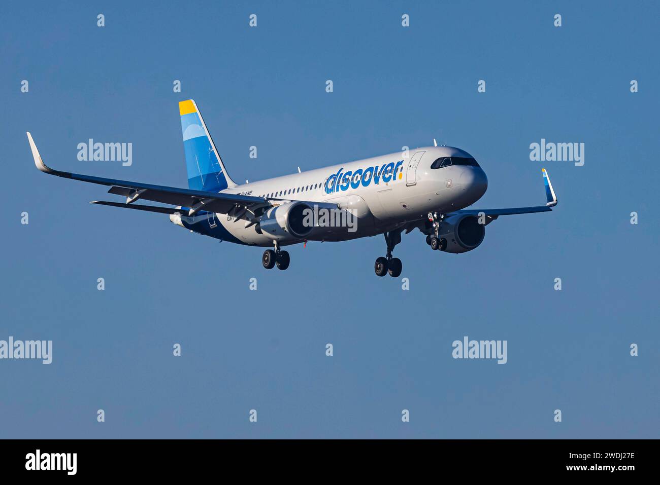 Flugzeug im Landeanflug, Frankfurt Airport, Flughafen Fraport. Luftfahrzeugkennzeichen: D-AIWB ...