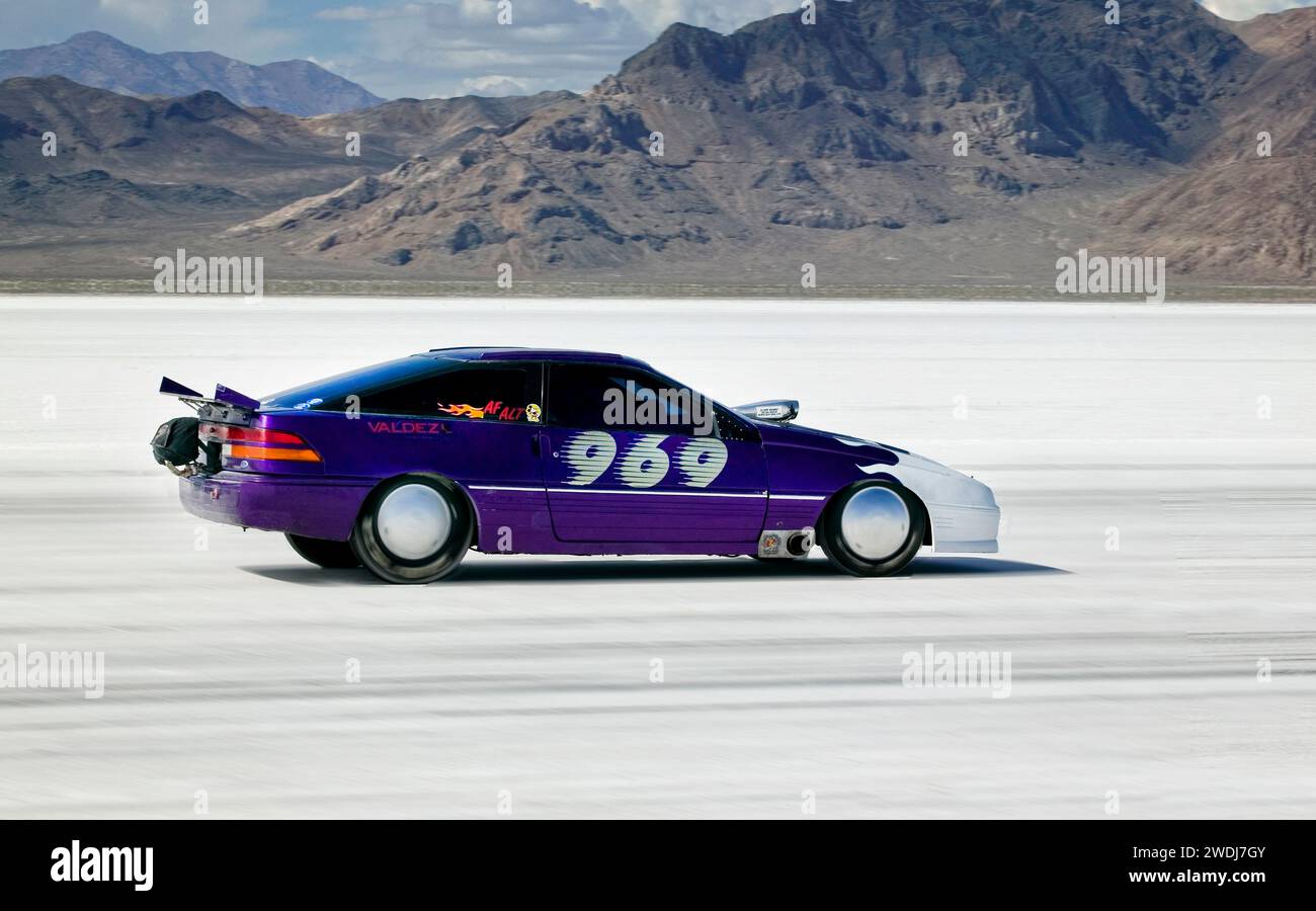 Ford Probe speed record car at Bonneville Salt flats 2008 Stock Photo ...