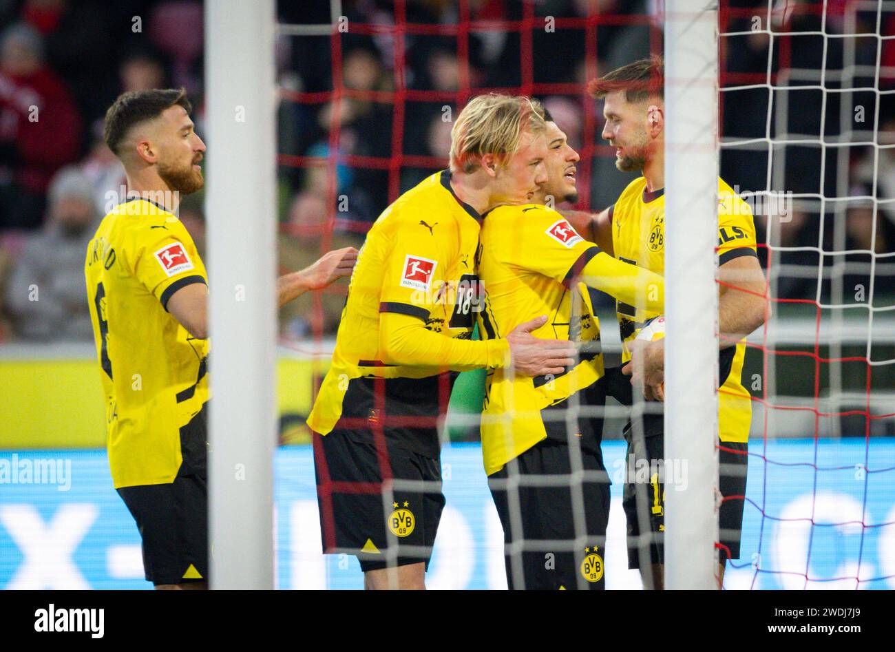 Cologne, Germany. 20th Jan 2024. Jadon Sancho (BVB), Niclas Füllkrug (BVB) streiten um den ...