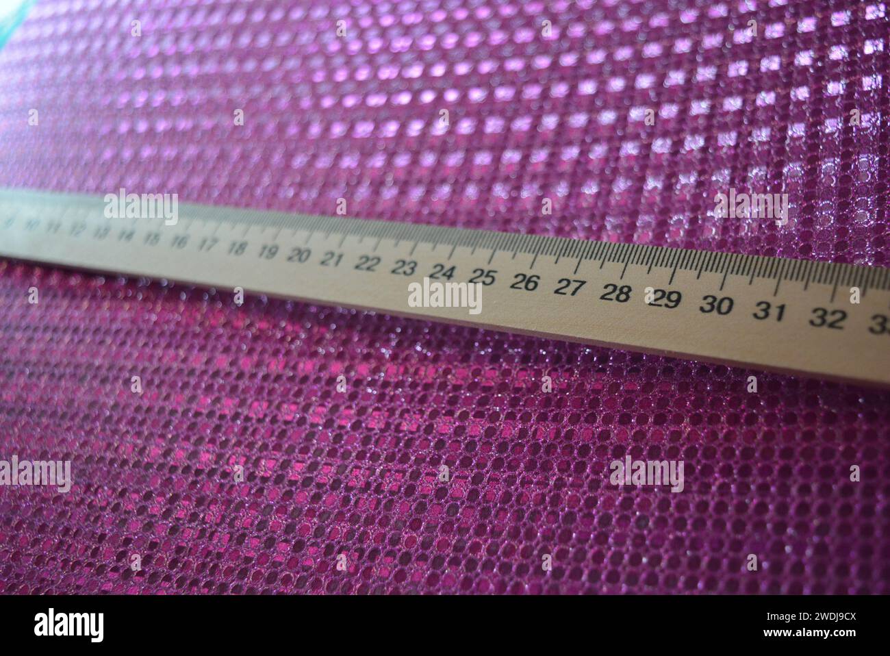 Vector ruler hi-res stock photography and images - Alamy