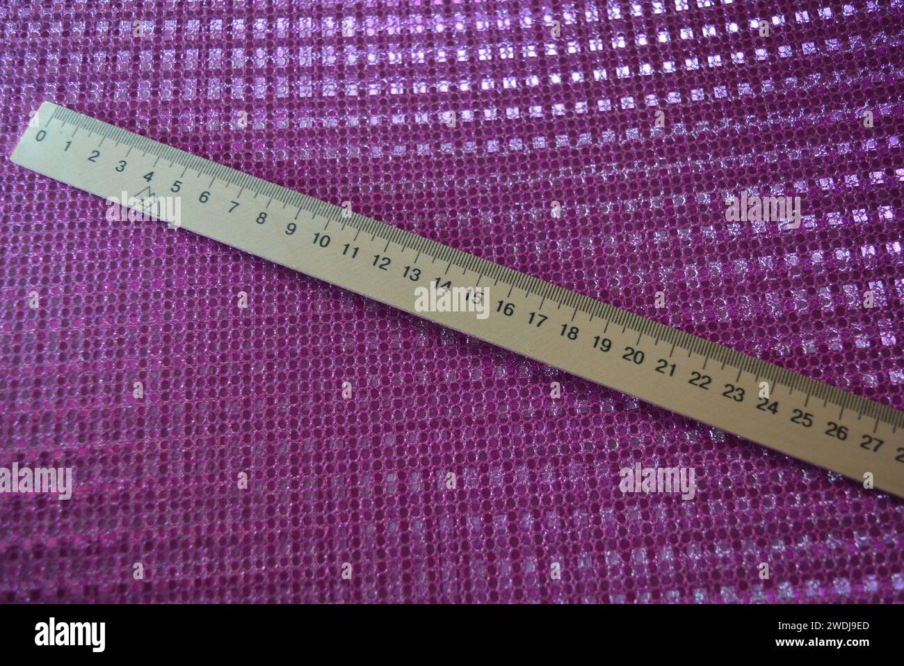 Vector ruler hi-res stock photography and images - Alamy