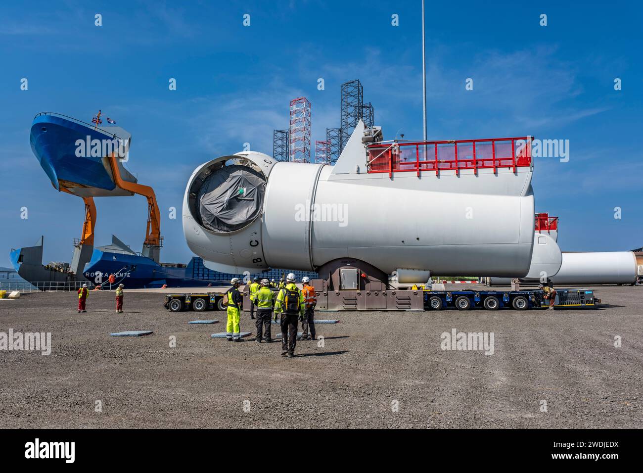 Offshore windfarm construction Stock Photo - Alamy