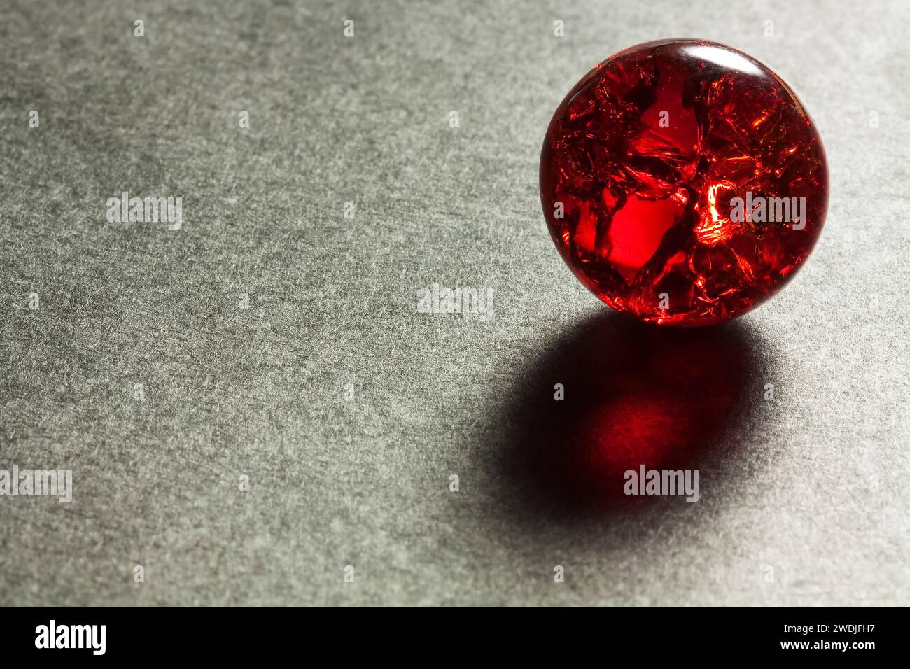 Crackle glass hi-res stock photography and images - Alamy