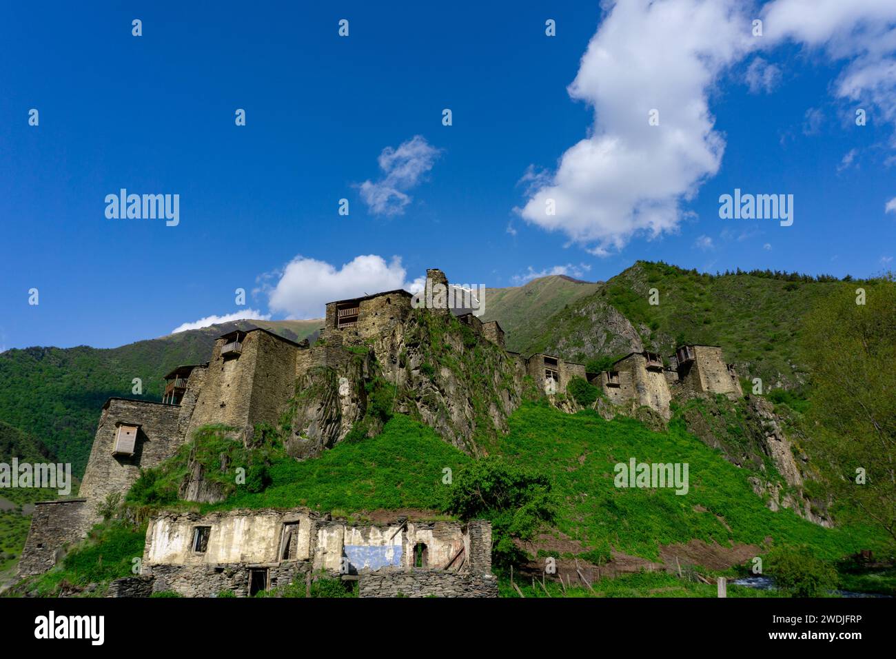 Shatili village hi-res stock photography and images - Alamy