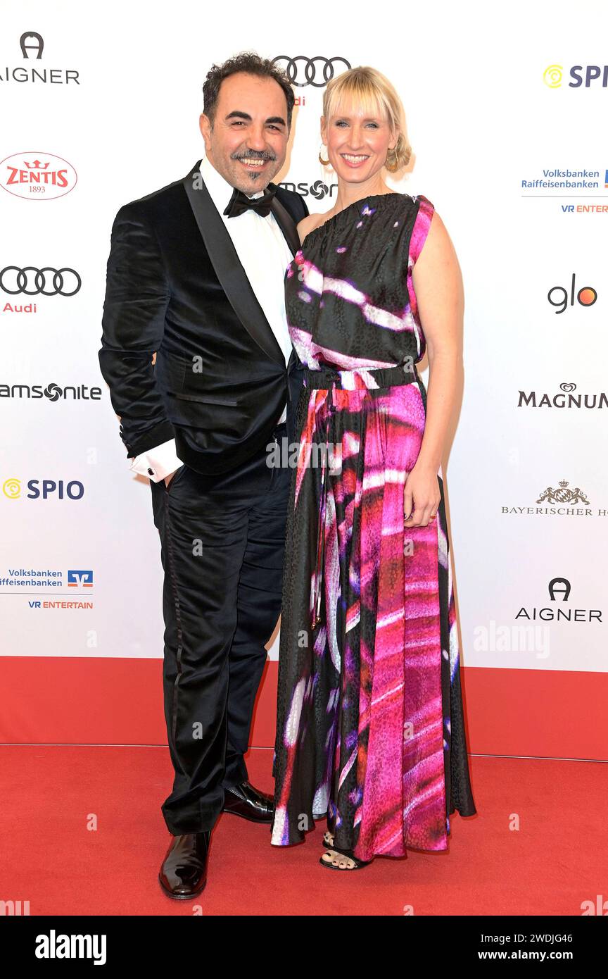 Adnan Maral mit Ehefrau Franziska Maral beim 48. Deutschen Filmball ...