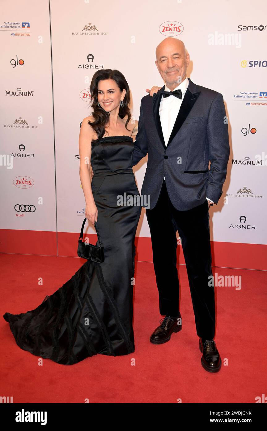 Heiner Lauterbach mit Ehefrau Viktoria Lauterbach beim 48. Deutschen Filmball 2024 im Hotel ...