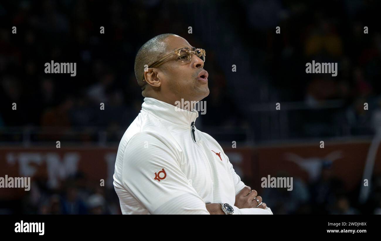 Texas head coach Rodney Terry looks on during the first half of an NCAA ...