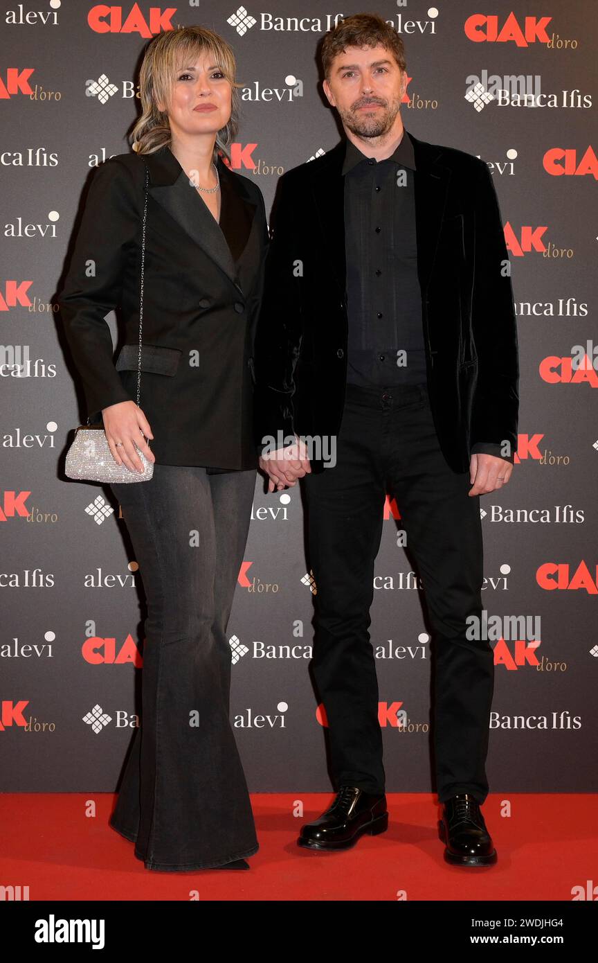 Michele Riondino mit Partnerin Eva Nestori bei der Verleihung des ...