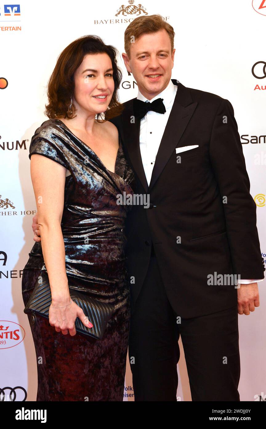 Dorothee Bär mit Ehemann Oliver Bär beim 48. Deutschen Filmball 2024 im Hotel Bayerischer Hof ...