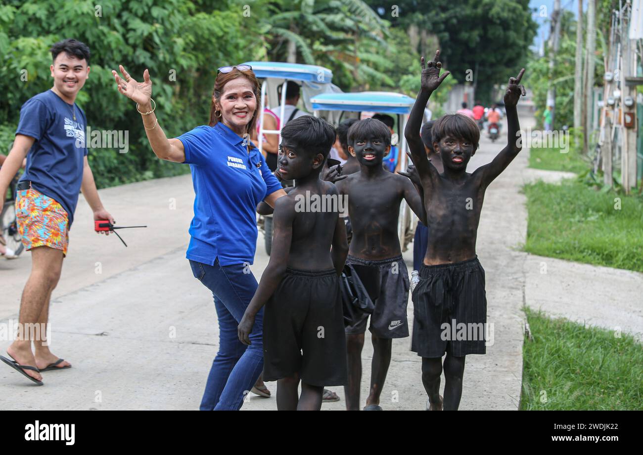 Filipino indigenous peoples hi-res stock photography and images - Alamy